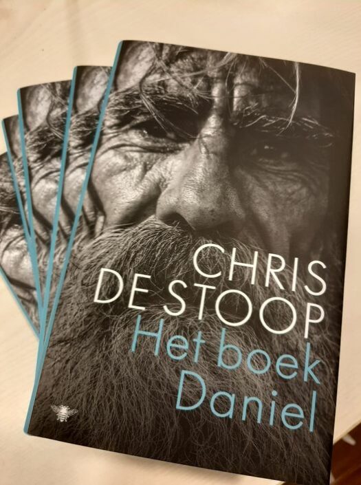 'Daniel moet dood' - Chris de Stoop
